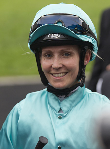 Rachel King Has A Big Book At Kembla | Racing and Sports