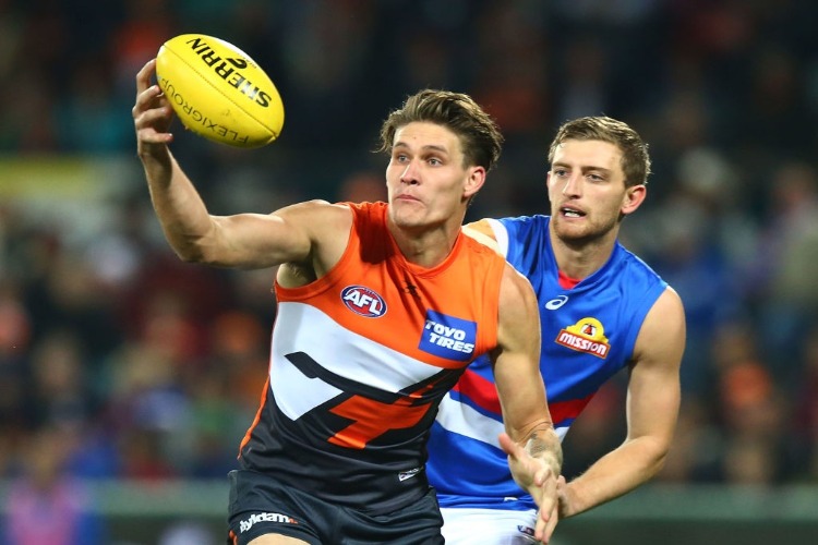 Lobb's Shock Switch A Win For Unconvincing Bulldogs | Racing and Sports