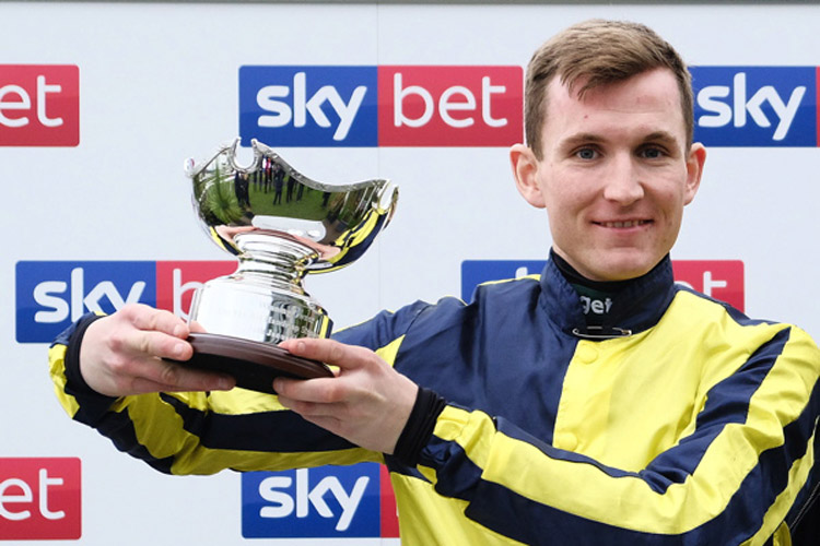 Red Rookie Opens Chase Account With Hereford Verdict | Racing and Sports