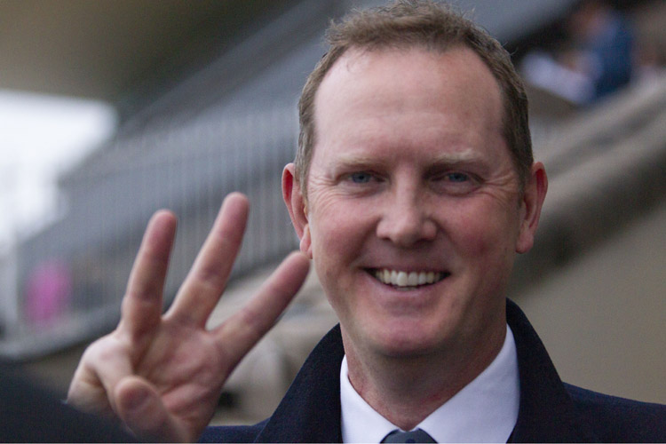 Michael Hawkes's Instagram, Twitter & Facebook on IDCrawl