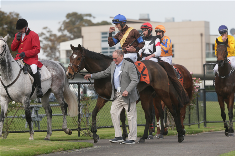 The Cossack Marches Home At Te Rapa | Racing and Sports
