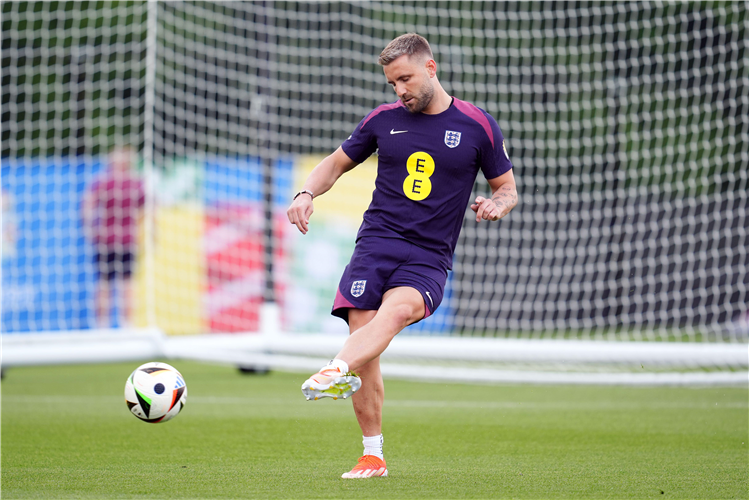 Shaw Only Absentee At England Training Before Denmark Clash | Racing ...