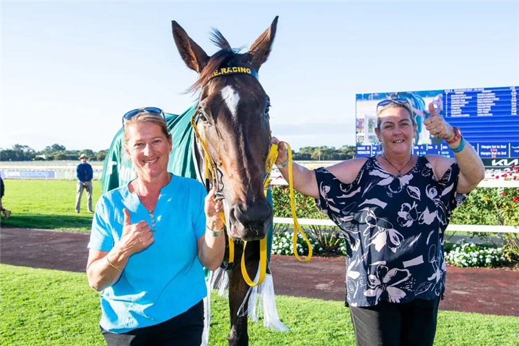 Ascot Recap: A New Queen, A Star Returns, Gun Apprentice Lands Final ...