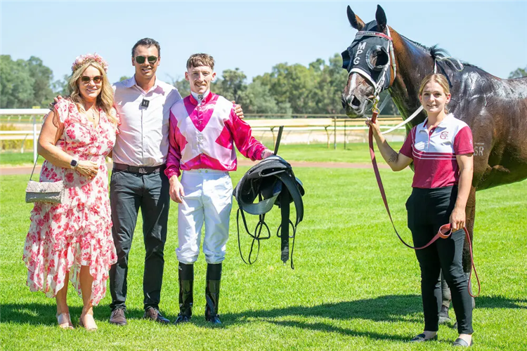 A Storm Is Coming For Grantham In Esperance Cup | Racing and Sports