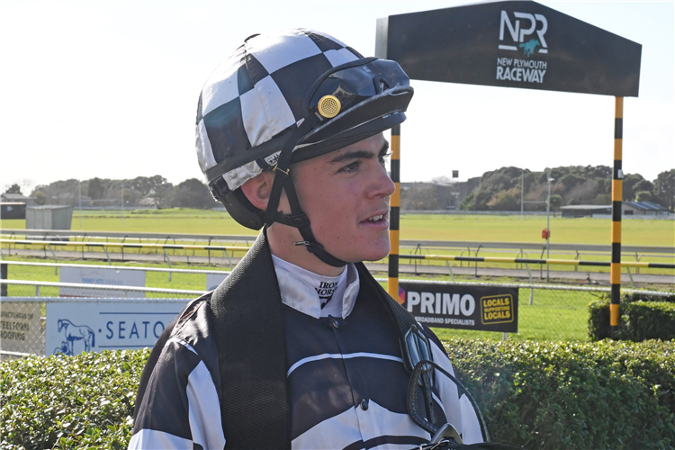 Wigram Scurries Away To First Win | Racing and Sports