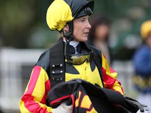 Myers Makes Winning Return | Racing and Sports