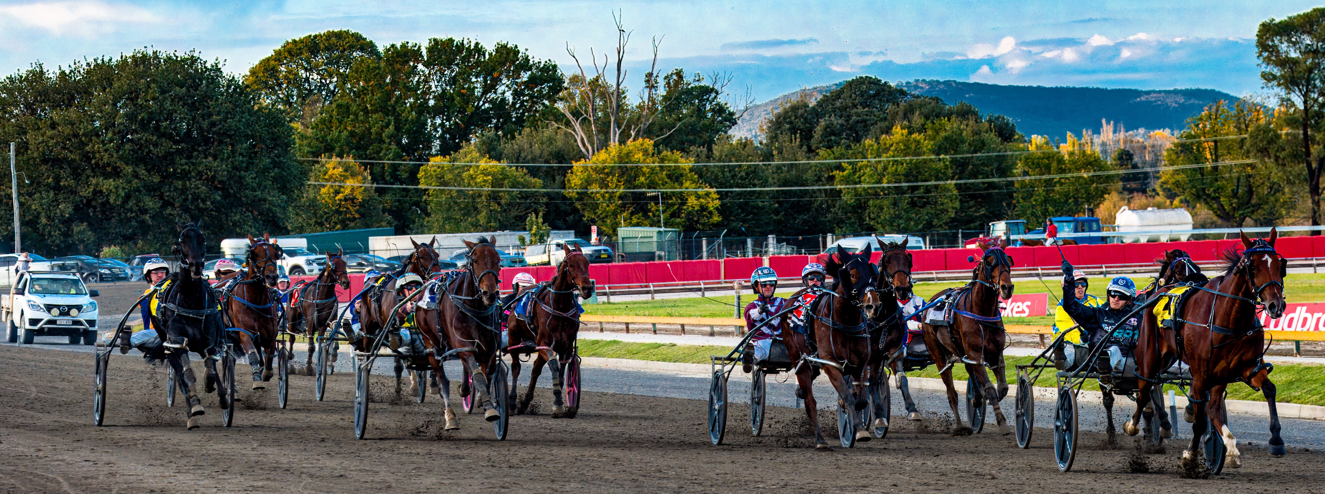 Quality Racing And Live Music A Winning Combination For Carnival Of ...